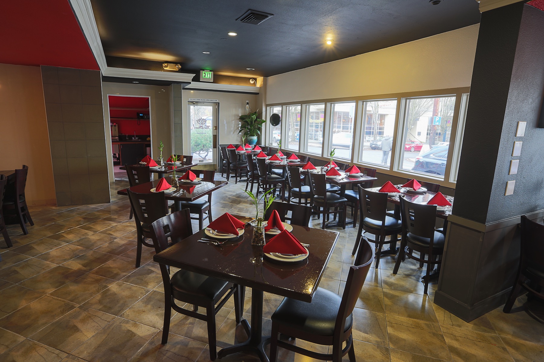 Thai Bloom! Restaurant, NW Portland Location