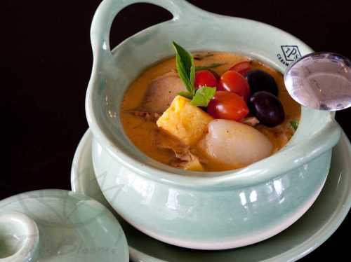 Roasted Duck Curry - Thai Bloom!